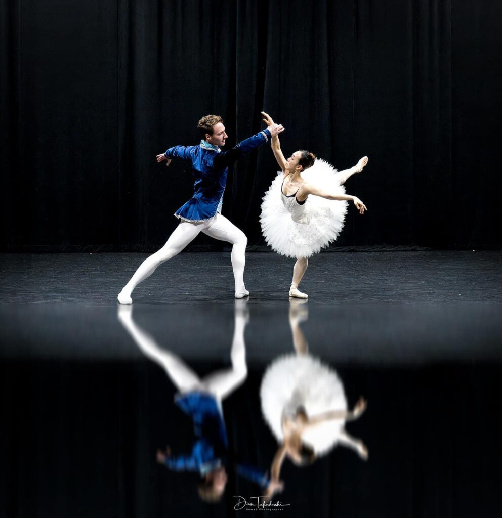 Home - Ballet Victoria
