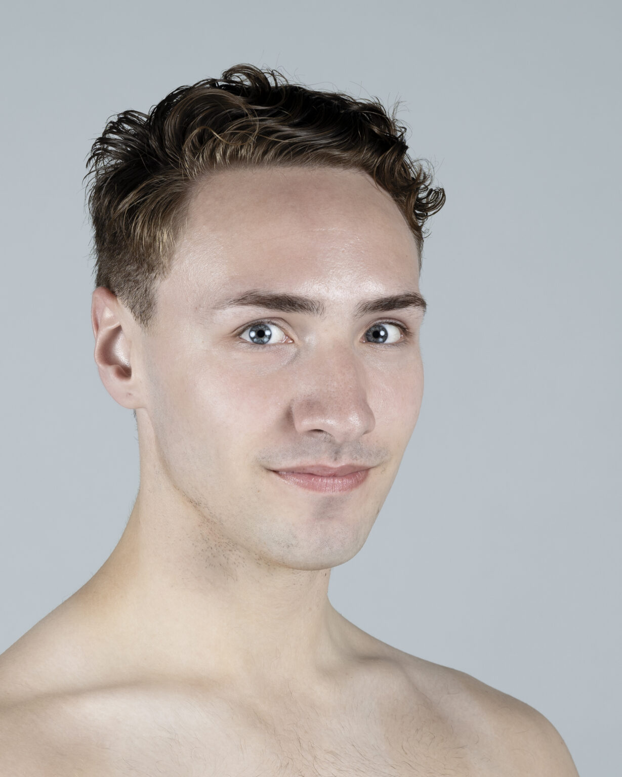 Bio - Peter Nicholas-Taylor - Ballet Victoria